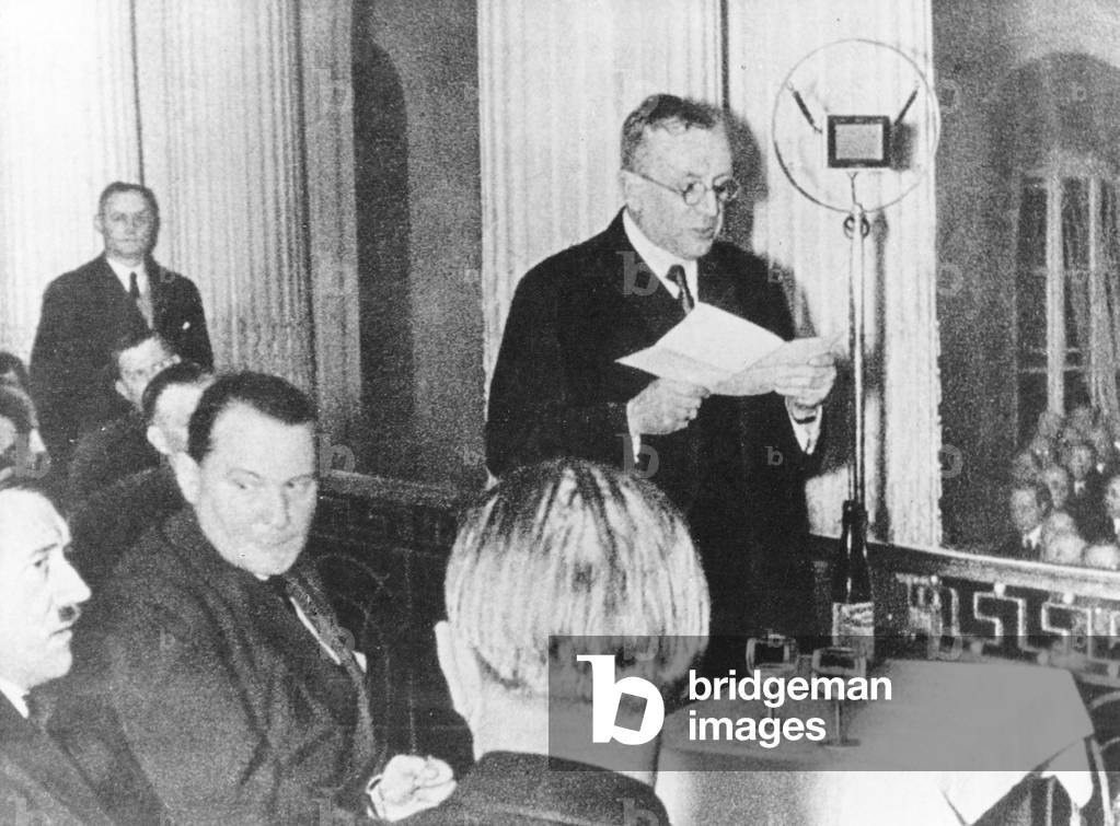 Image of Third Reich - Hitler and Thyssen 1932 : (l-r) Adolf