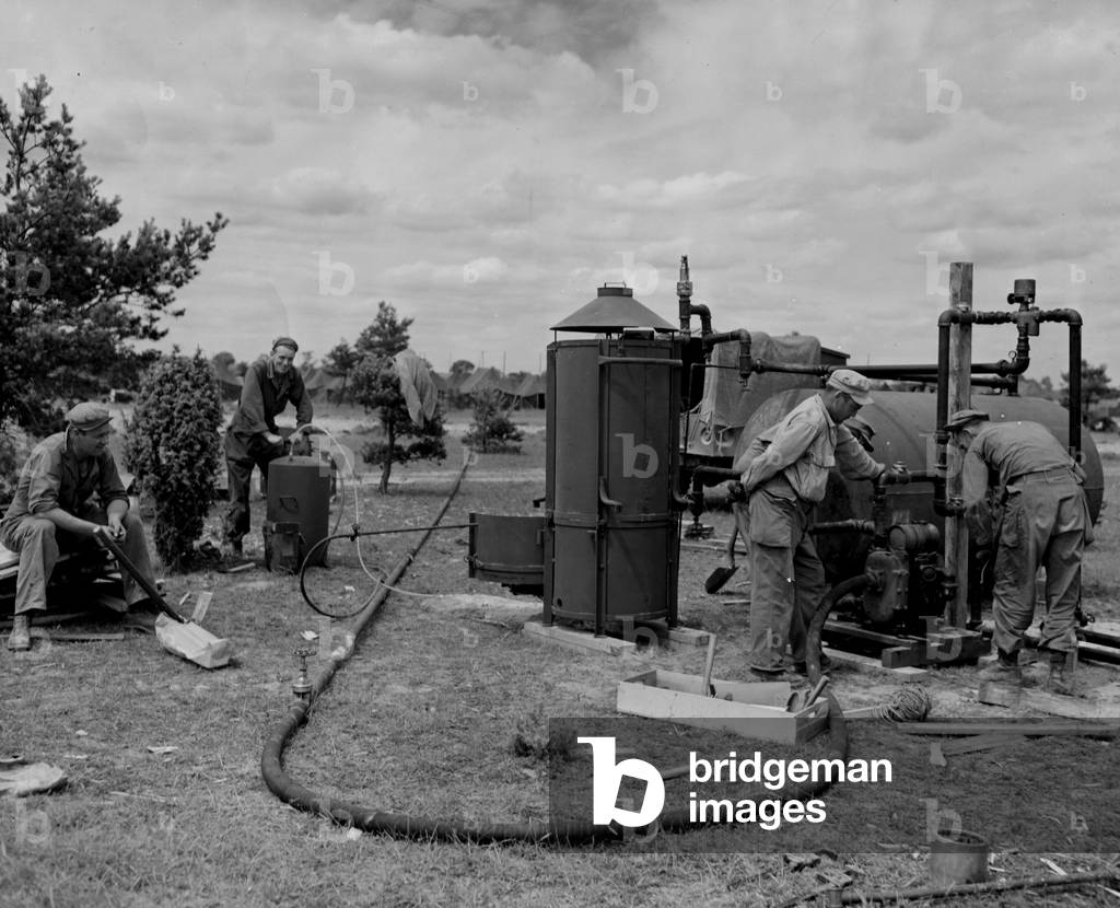 Image of Second World War (1939-1945) - World War II (WWII or