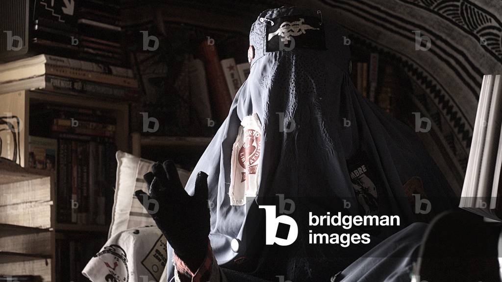 Plage De Noureen Dewulf Noureen DeWulf About Entertainment.ie