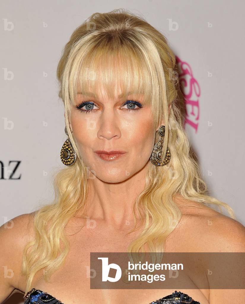 Image of Jennie Garth at arrivals for The 26th Anniversary Carousel of