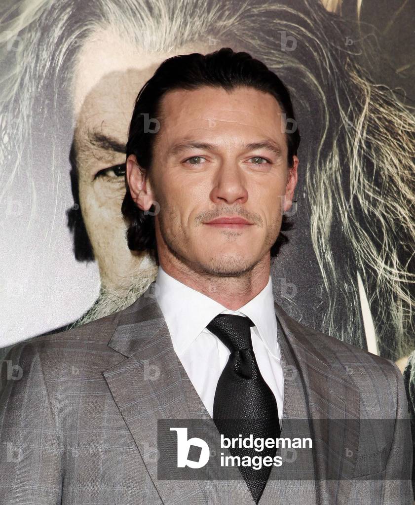 Luke Evans Hobbit
