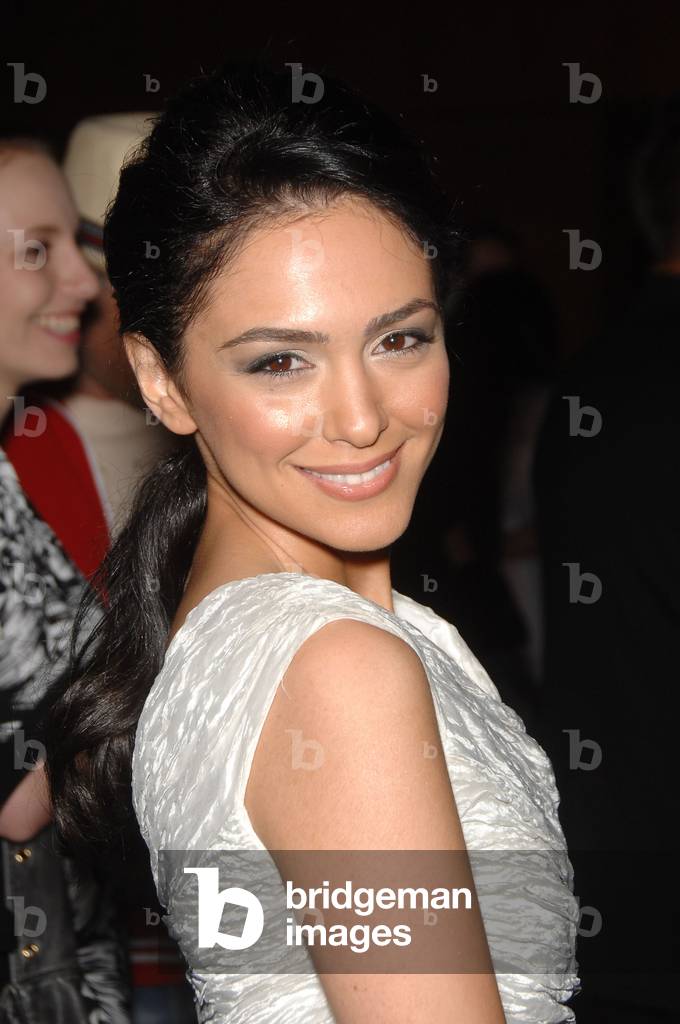 Nazanin Boniadi Miguel Nazanin Boniadi Hot Pics | Sexy Nazanin Boniadi