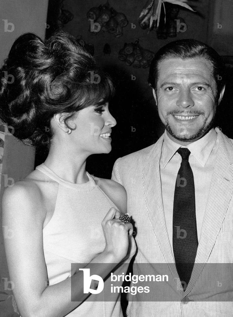 Image of Raquel Welch and Marcello Mastroianni, Rome, 1966 (b/w photo)