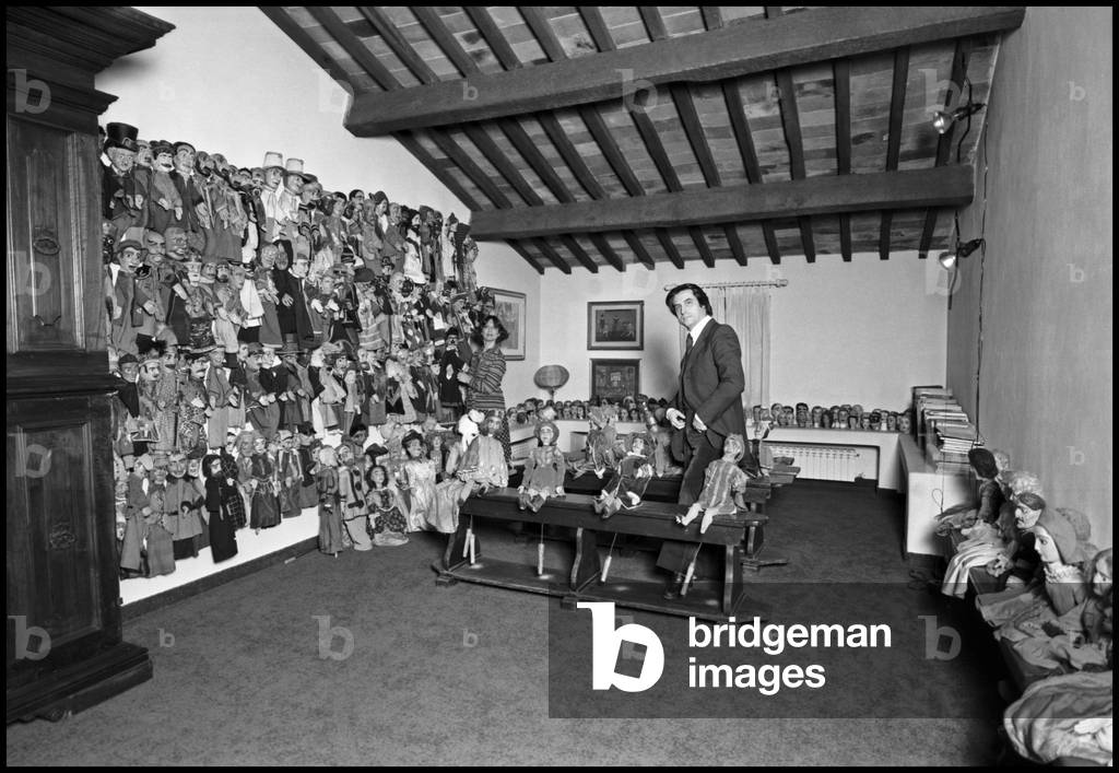 Image of Riccardo Muti at home with his wife Cristina Mazzavillani ...