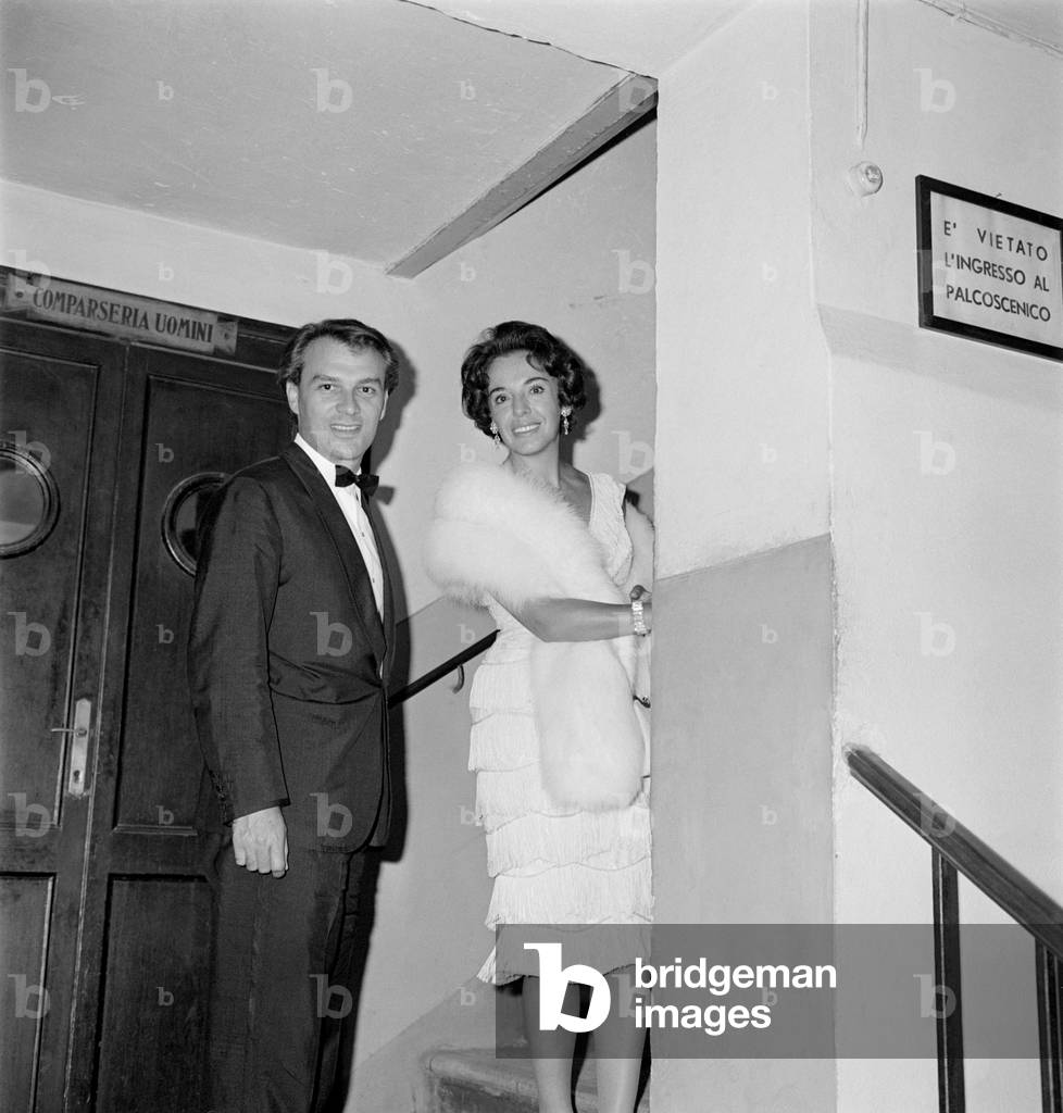 Image of THE ACTOR GIORGIO ALBERTAZZI WITH THE ACTRESS ANNA PROCLEMER IN