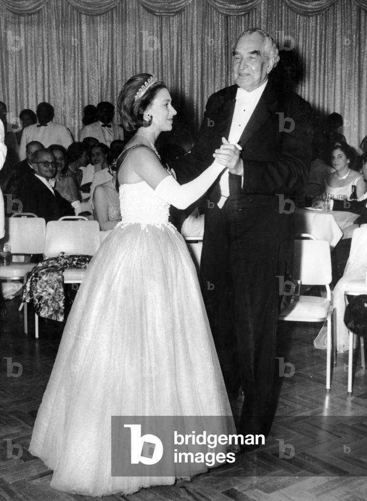 Alexander Bustamante