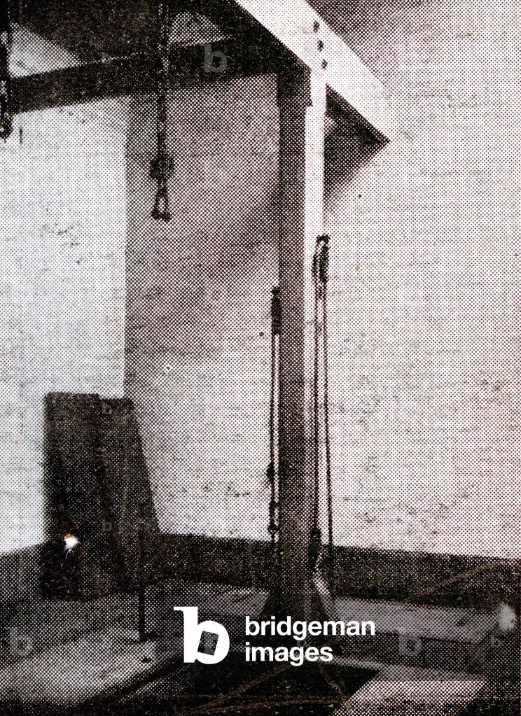 Image of Execution chamber at Newgate prison, showing the gallows and the