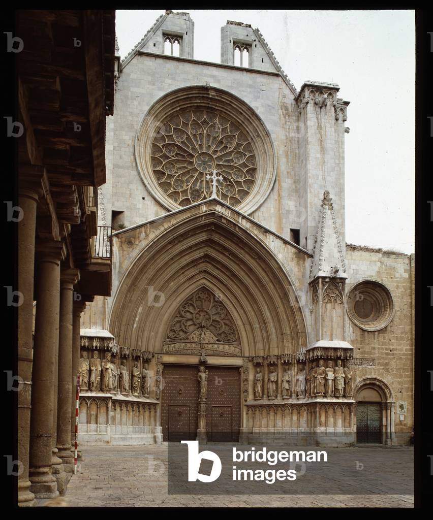 Image of Romanesque and Gothic Art: facade of the Cathedrale Sainte ...
