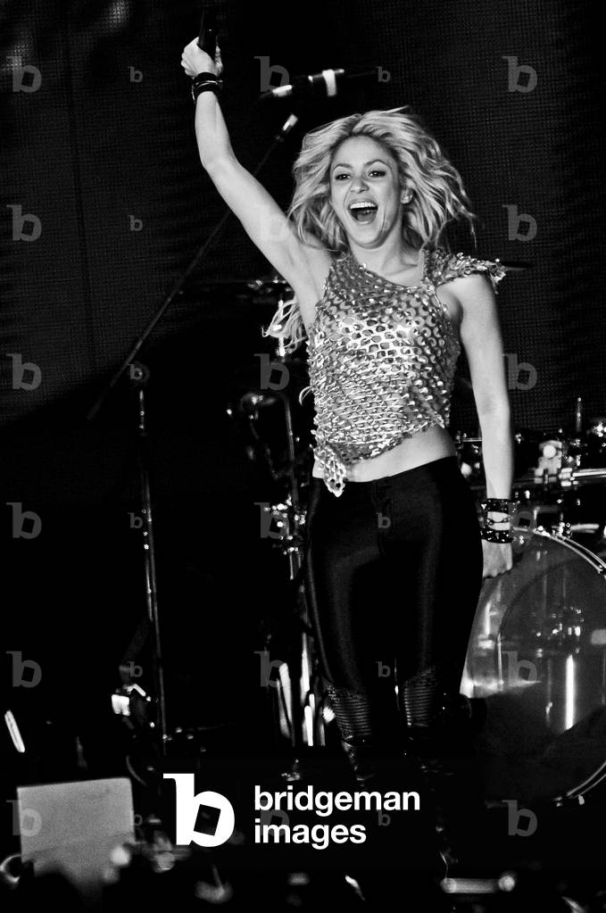 Image of Columbian singer, actress and dancer Shakira (Shakira Isabel ...