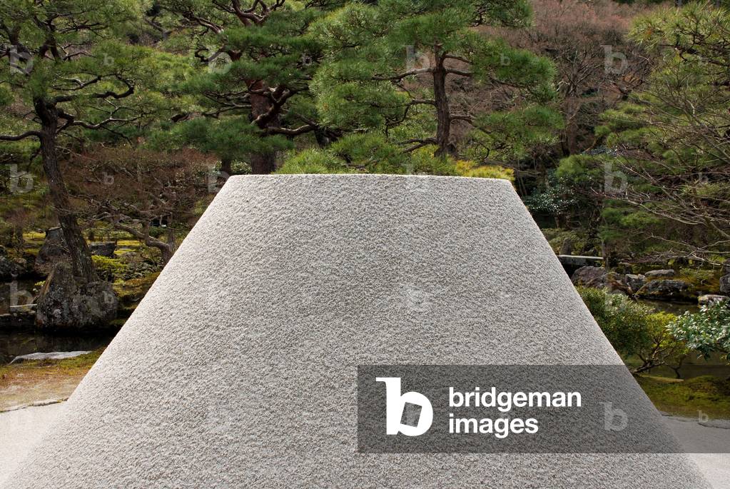 Image of Ginkaku-ji (Silver Pavilion Temple) (Higashiyama Jisho-ji ...