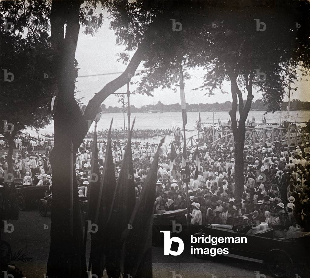 Image of Colonial French Indochina: the banks of the Mekong River in