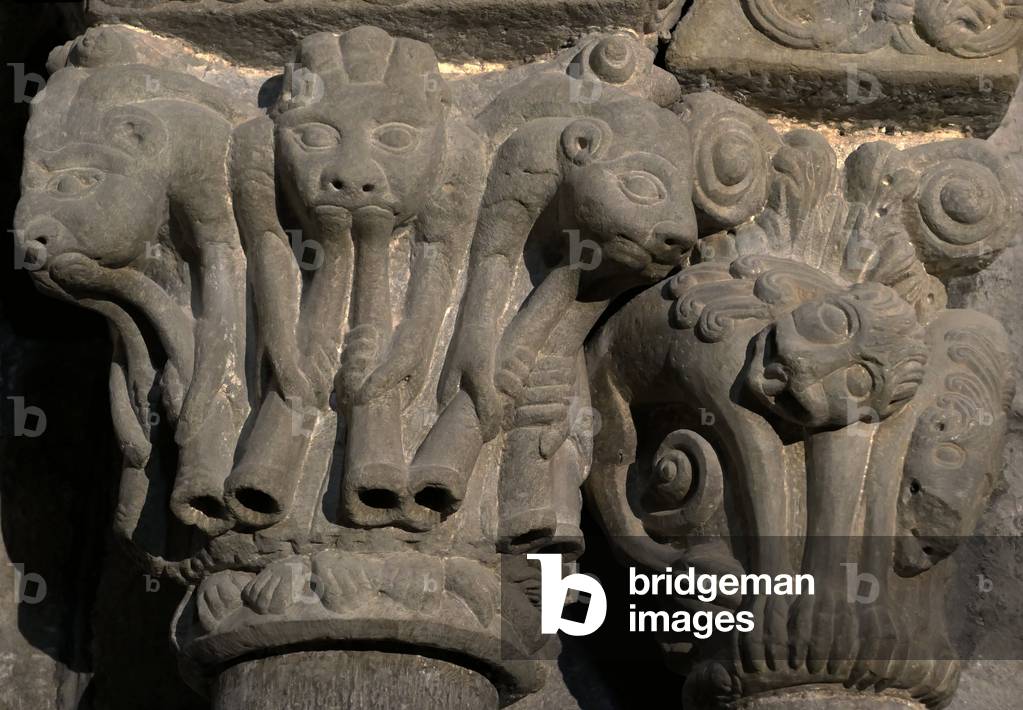 Image of Romanesque sculpture of the Master of Cabestany: stone ...