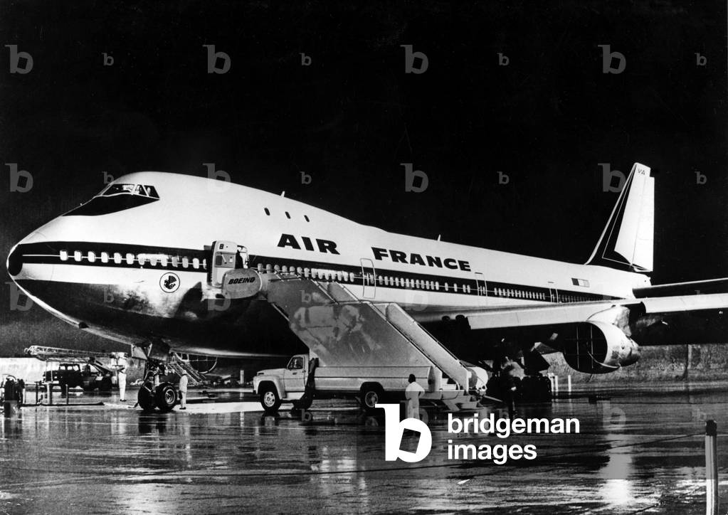 Image of April 1970: the first of the 4 Boeing 747 orders by French ...