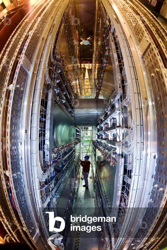 Image of LHC: the spectrometer of the ALICE experiment - LHC: Spectrometer,