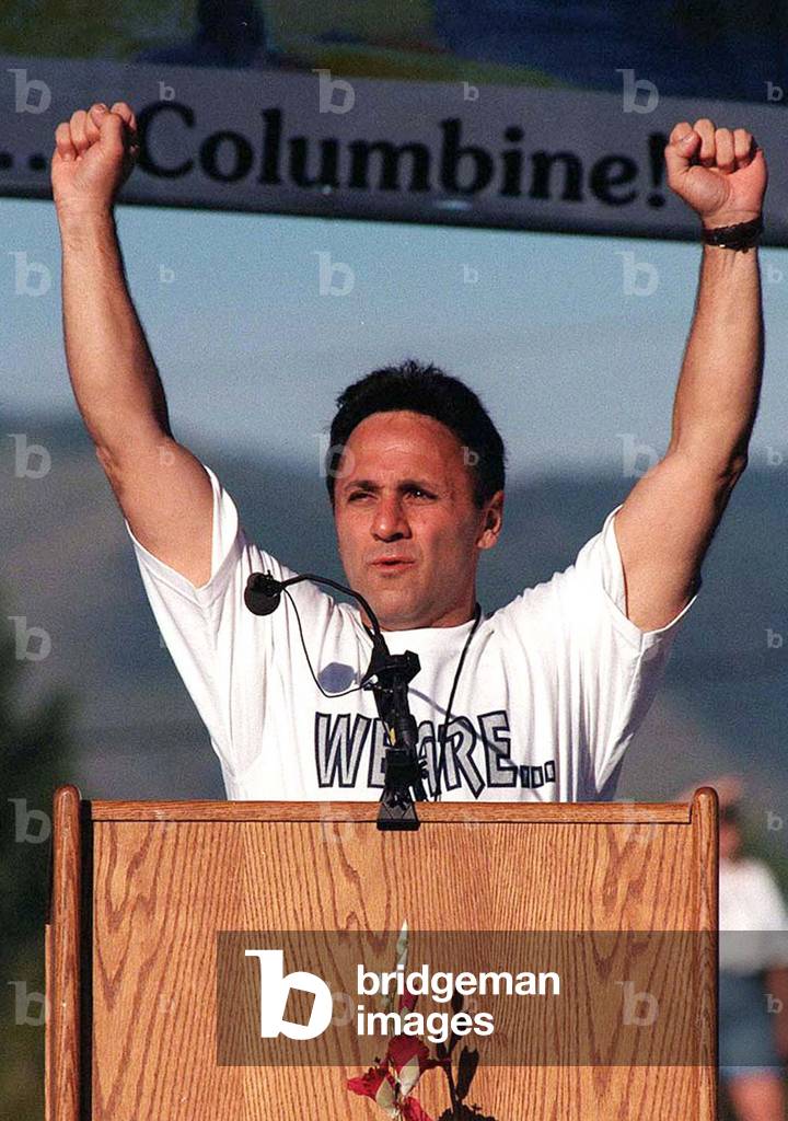Image of COLUMBINE HIGH SCHOOL PRINCIPAL ATTENDS RALLY, 1999-08-16 (photo)