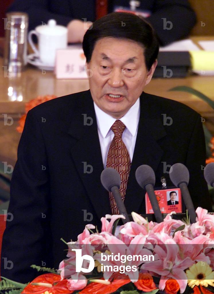 Image of CHINESE PREMIER ZHU RONGJI DELIVERS KEYNOTE SPEECH DURING THE ...
