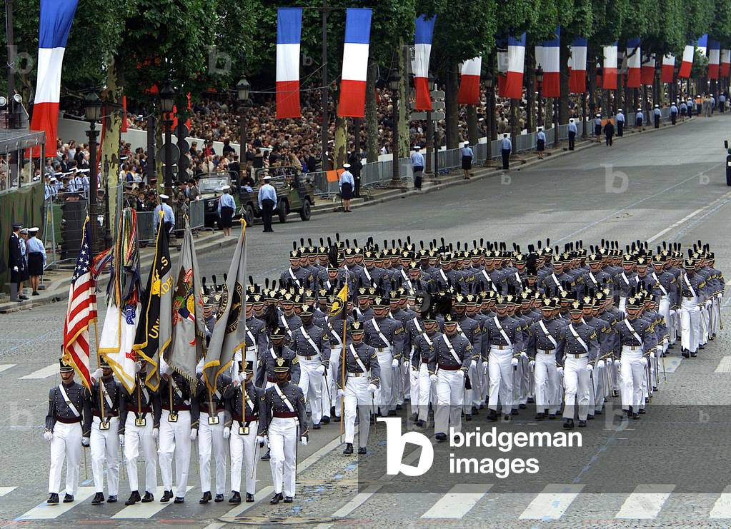 Image of 160 cadets from the American military academy West Point lead