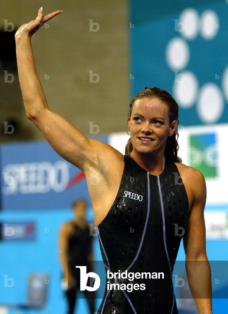 Image of HOLLAND'S INGE DE BRUIJN WAVES AFTER HER 50 METRES BUTTERFLY