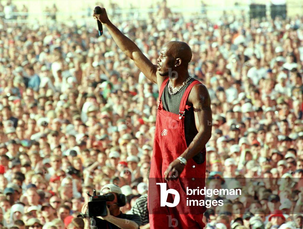Image of Earl Simmons, better known as rap musician DMX, performs on
