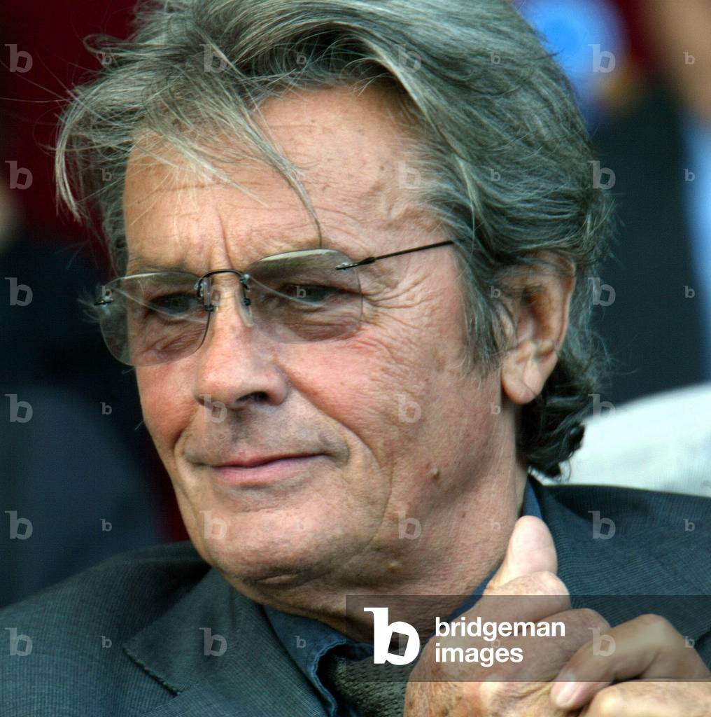 Image of French actor Alain Delon attends the Prix de l'Arc de