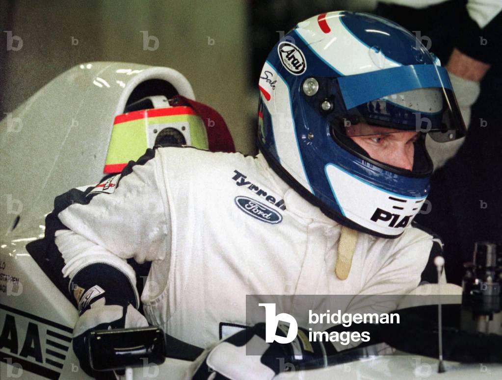 Image of Formula One driver Mika Salo of Finland steps out of