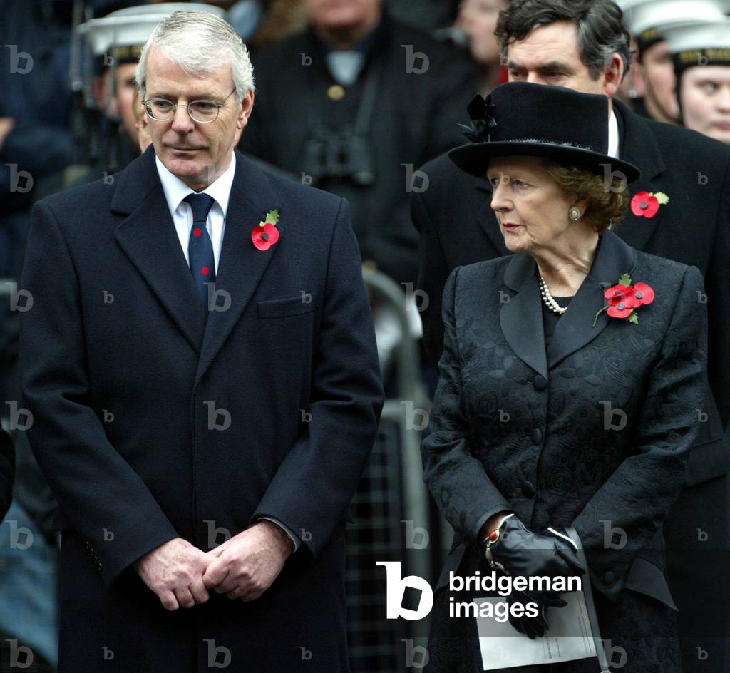 Image of BRITAIN'S FORMER PRIME MINISTERS MAJOR AND LADY THATCHER STAND ...