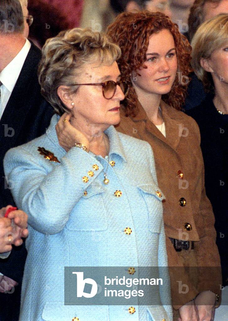 Image of French President's wife Bernadette Chirac (L) and French ...