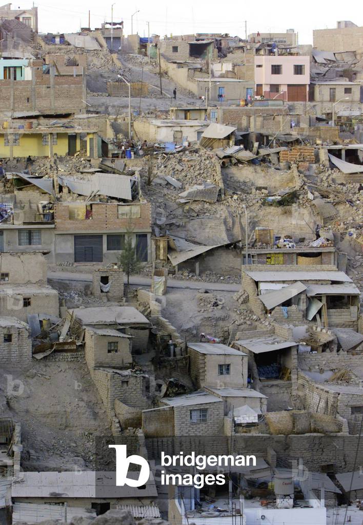 Image of PERUVIAN TOWN OF MOQUEGUA PARTIALLY DESTROYED IN EARTHQUAKE ...
