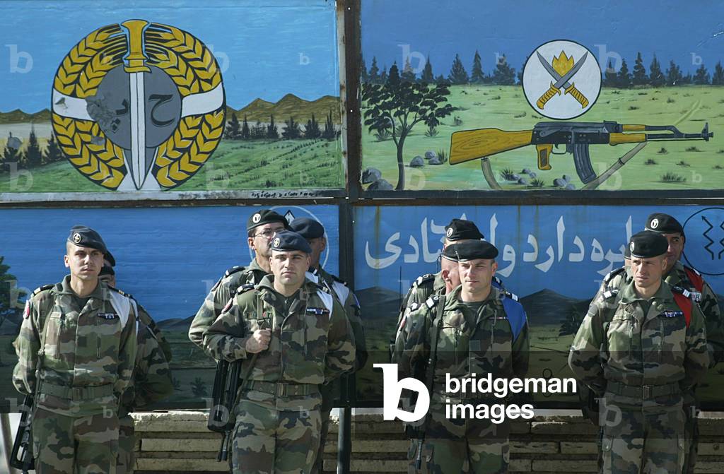 Image of FRENCH SOLDIERS ATTEND A GRADUATION CEREMONY OF THE 6TH BATTALION