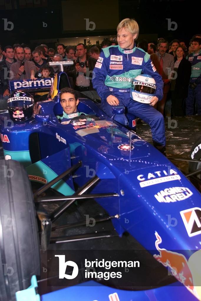 Image of Formula One drivers Pedro Diniz (L) of Brazil and Miko