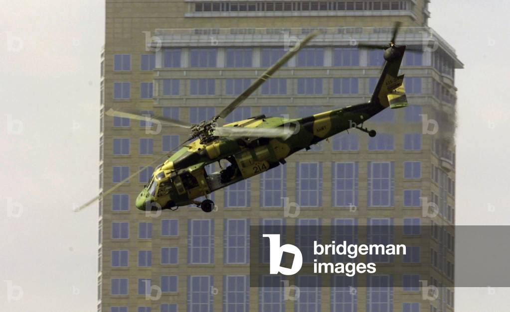 Image of Members of Australia's Special Forces Counter Terrorist squad in