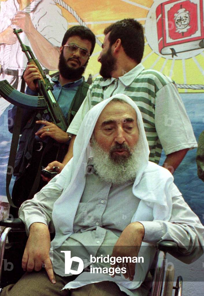 Image of HAMAS FOUNDER SHEIKH AHMED YASSIN IN GAZA, 1998-06-25 (photo)