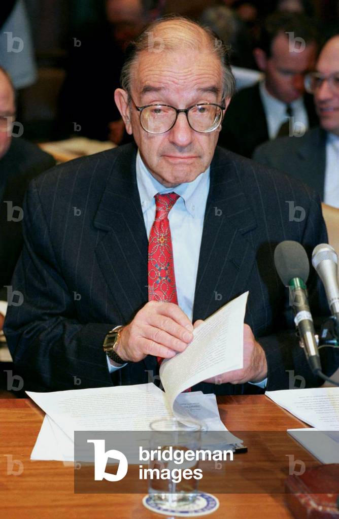 Image of Federal Reserve Chairman Alan Greenspan testifies before the ...