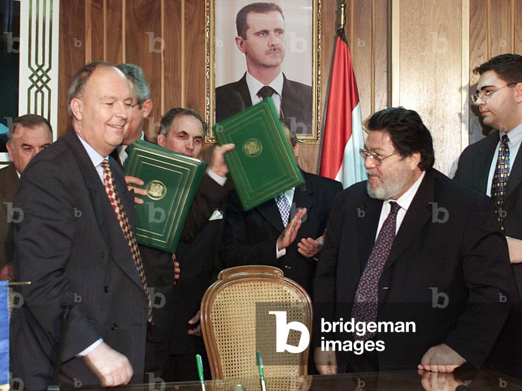 Image of SYRIAN PLANNING MINISTER ZAIM AND DEPUTY CHIEF OF EUROPEAN ...