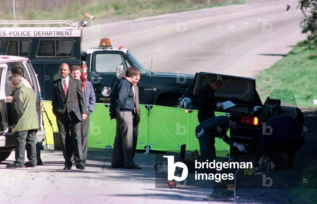 Ennis Cosby Crime Scene Replying To @Evelyn #greenscreen #NameDropping