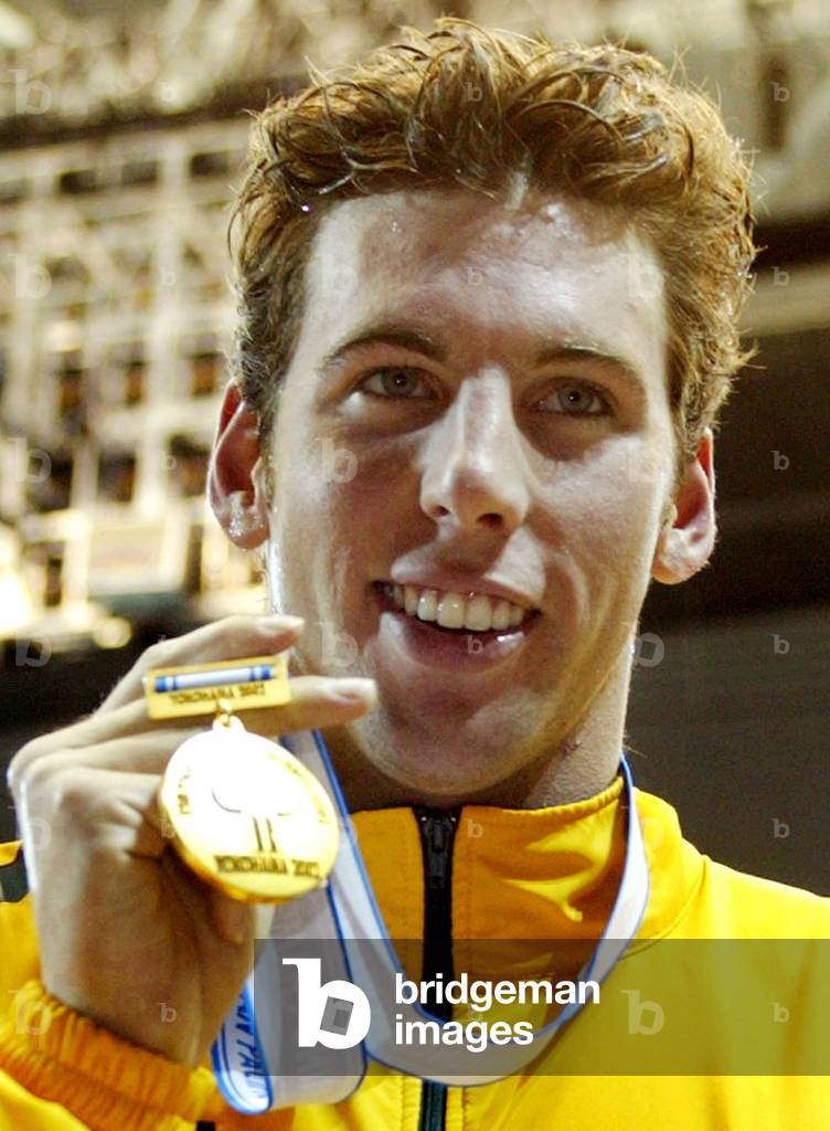 Image of AUSTRALIAN GRANT HACKETT SMILES WITH GOLD MEDAL AT PAN PACIFIC