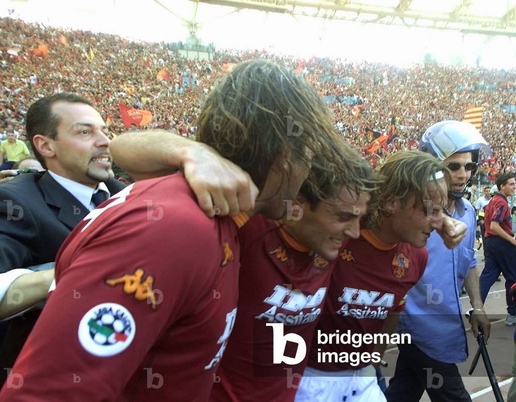 Image of AS ROMA'S VINCENZO MONTELLA CELEBRATES GOAL AGAINST PARMA AT THE