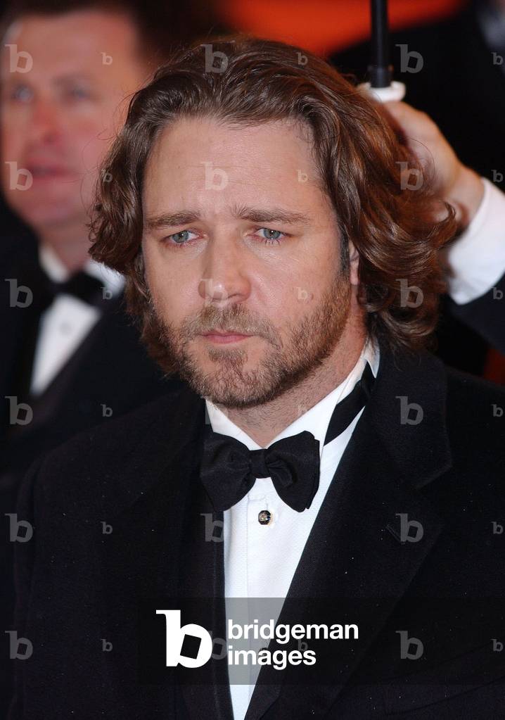 Image of NEW ZEALAND ACTOR RUSSELL CROWE ARRIVES AT THE BAFTA AWARDS