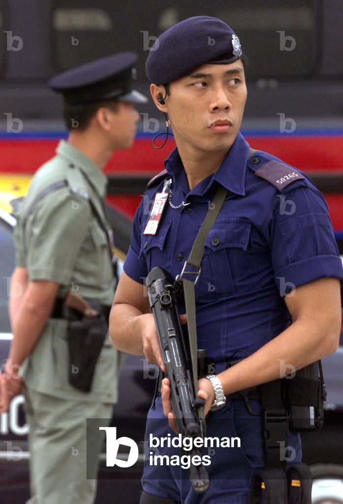 Image of TIGHT SECURITY AT HONG KONG AIRPORT DURING ARRIVAL OF ISRAELI