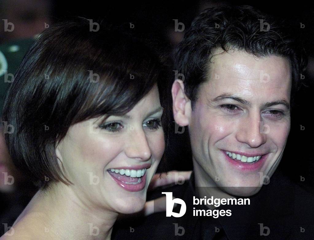 Image of BRITISH ACTORS IOAN GRUFFUDD AND ALICE EVANS ARRIVE AT THE