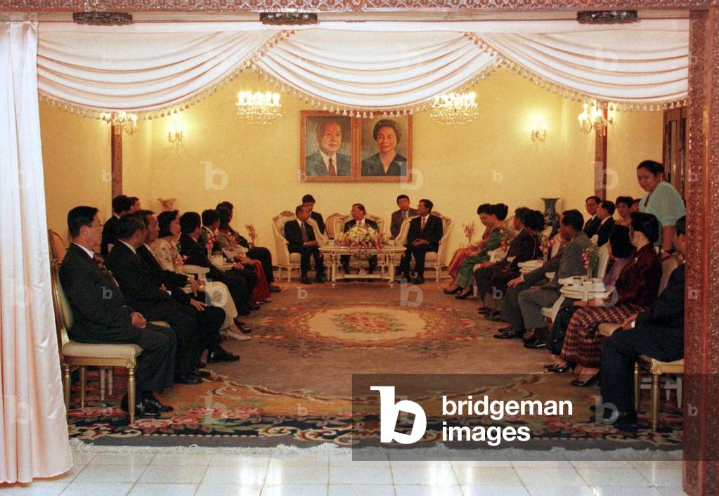 Image of CAMBODIAN CO-PREMIERS PRINCE NORODOM RANARIDDH, HUN SEN AND ...