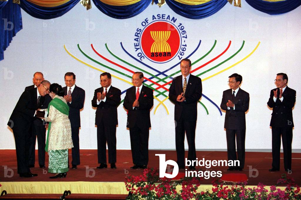 Image of MALAYSIA ASEAN LEADERS WITH WIFE OF ASEAN FOUNDERS IN KUALA