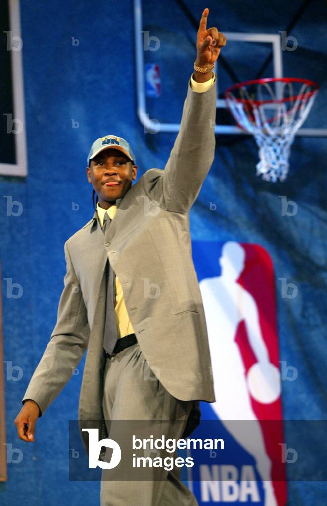 Image of CARMELO ANTHONY AFTER BEING SELECTED THIRD IN NBA DRAFT, 2003 ...
