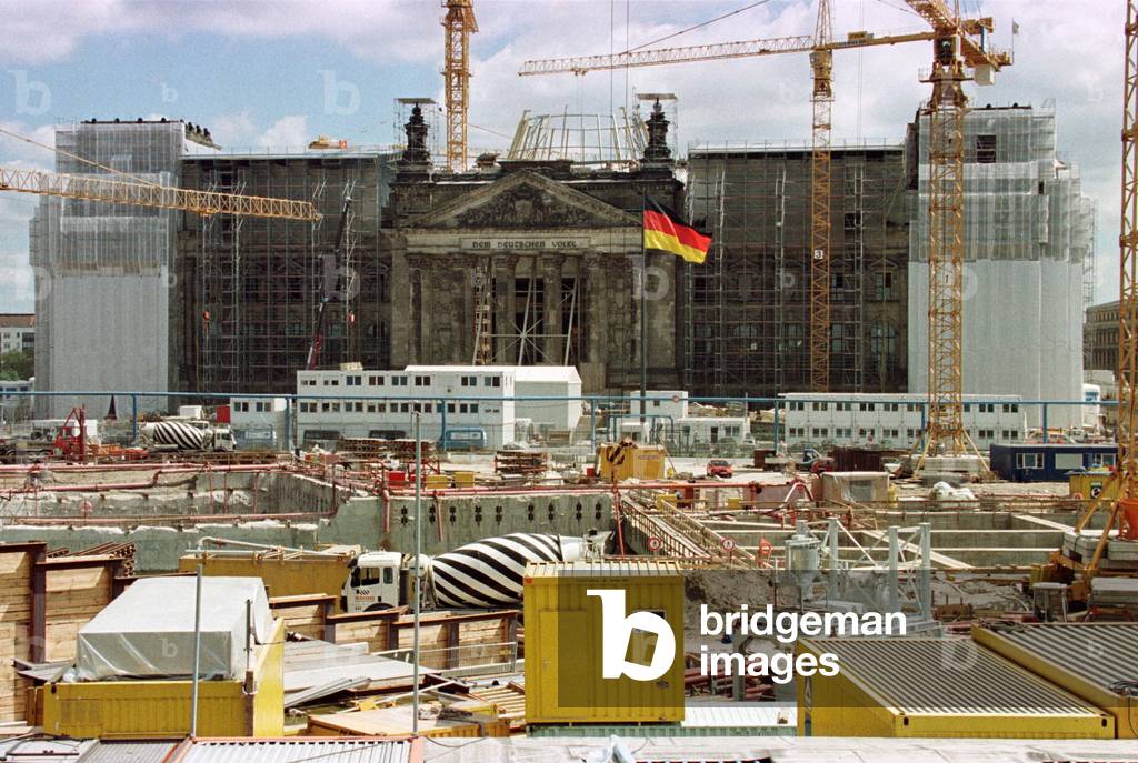 Image of OVERVIEW OF THE CONSTRUCTION SITE OF THE REICHSTAG, 1997-07-08 ...