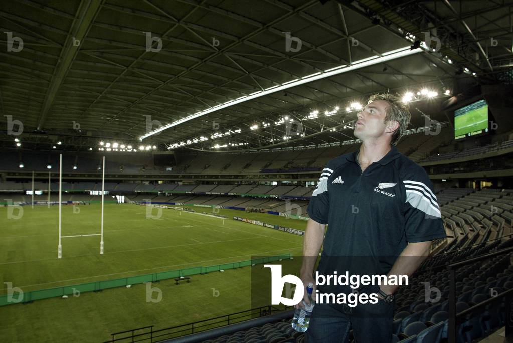 Image of ALL BLACKS MARSHALL INSPECTS ROOF OF STADIUM AFTER TRAINING AT ...