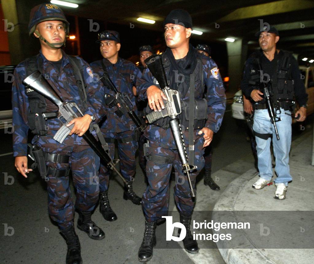 Image of PHILIPPINE ELITE FORCES GUARD MANILA INTERNATIONAL AIRPORT ...