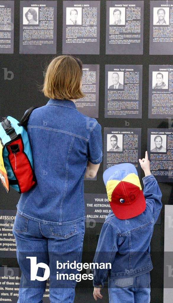 Image of Chris Hazel and David Redmond, 4, (R) of Kent, England