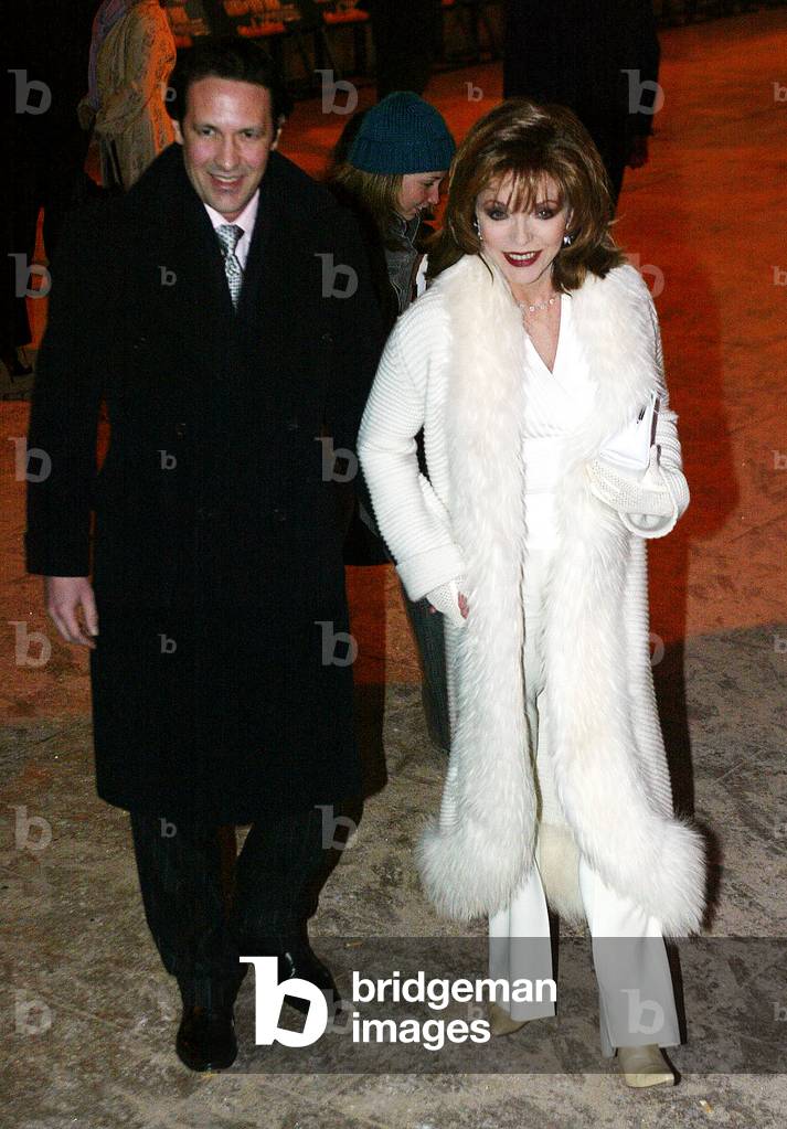 Image of BRITISH ACTRESS JOAN COLLINS AND HUSBAND GIBSON ARRIVE AT THE