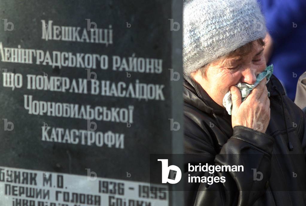 Image of WIDOW OF CHERNOBYL AFTERMATH WORKERS MOURN AT CHERNOBYL ...