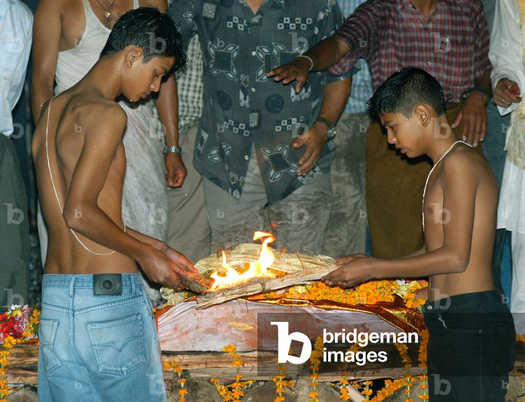 Image of SONS OF THE ASSASSINATED NEPALESE COLONEL KIRAN BASNET PUT FUNERAL